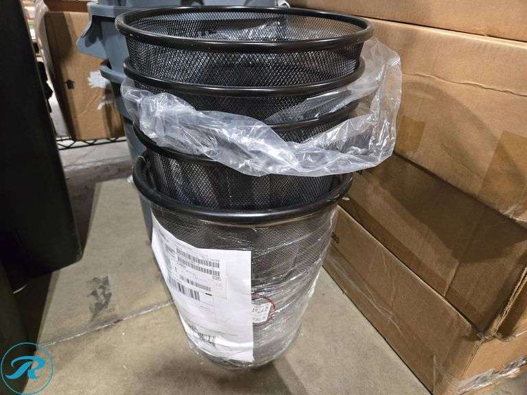 Brute Trash Containers and Metal Mesh Waste Baskets - Roller Auctions