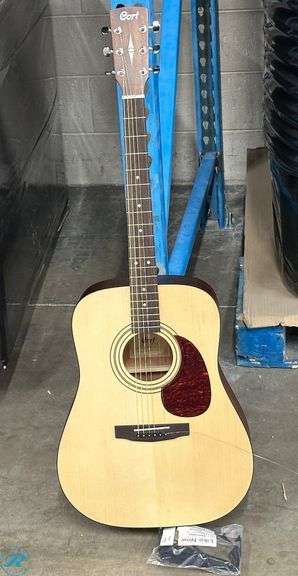 Cort Acoustic Guitar Earth Pack Bundle - Like New -Broken String ...
