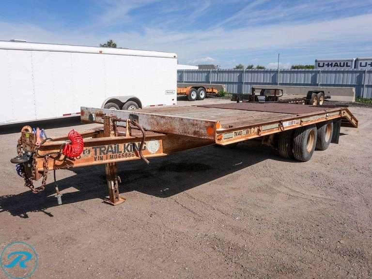 1990 Trail King TK40-2400 T/A Equipment Trailer - Roller Auctions