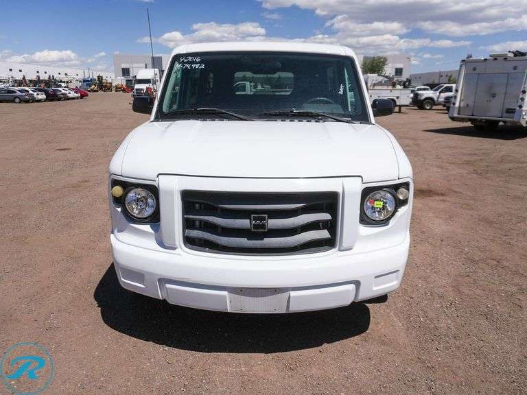 2016 Mobility Ventures MV-1 RWD Passenger Van - Roller Auctions