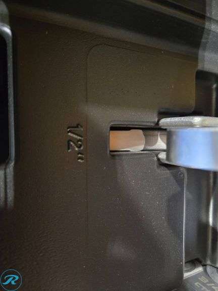 DeWalt DCE210 20V Press Tool with Accessories in Two Cases - Roller ...