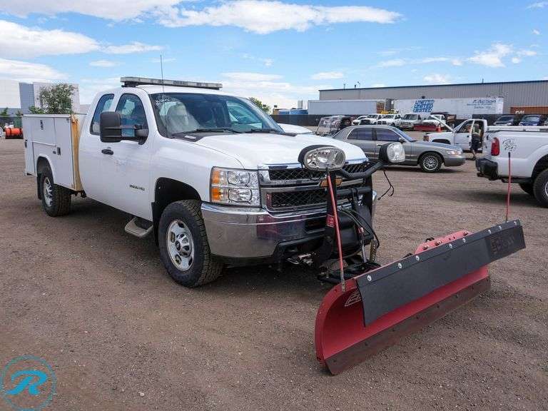 2013 Chevrolet Silverado 2500 HD 4WD Super Cab Utility Truck - Roller ...