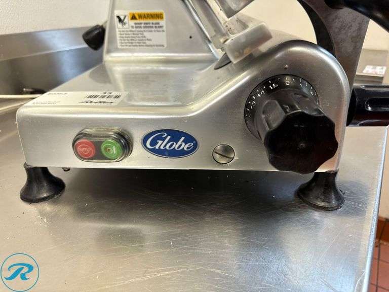 Globe Deli Slicer, Electric - Roller Auctions