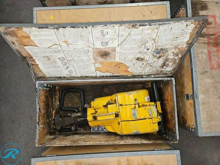 Berema Pionjar 120 Gas Powered Jack Hammer in Wooden Storage Case ...