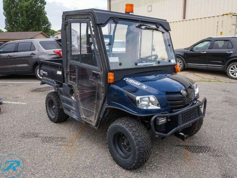 2015 Cushman 1600XD 4X4 Utility Vehicle - Roller Auctions