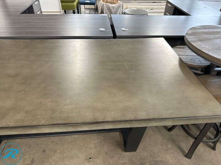 Dining Table - Roller Auctions