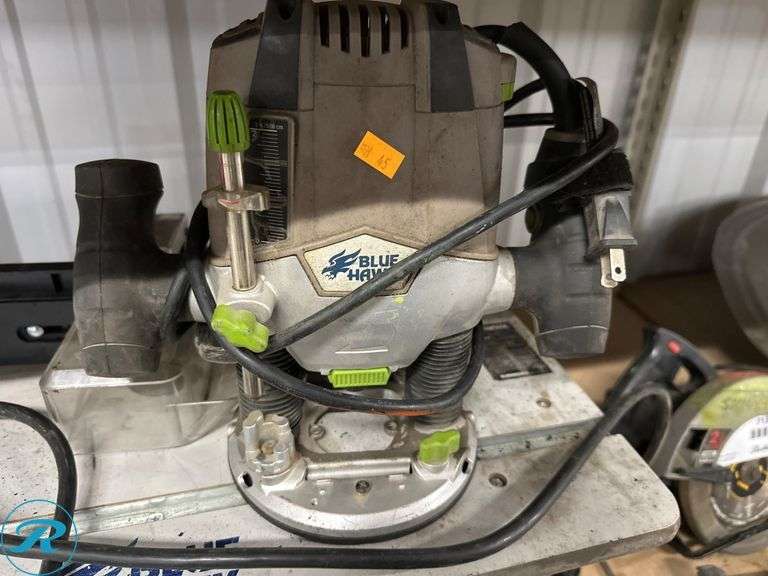 Blue Hawk Router Table with Router - Roller Auctions