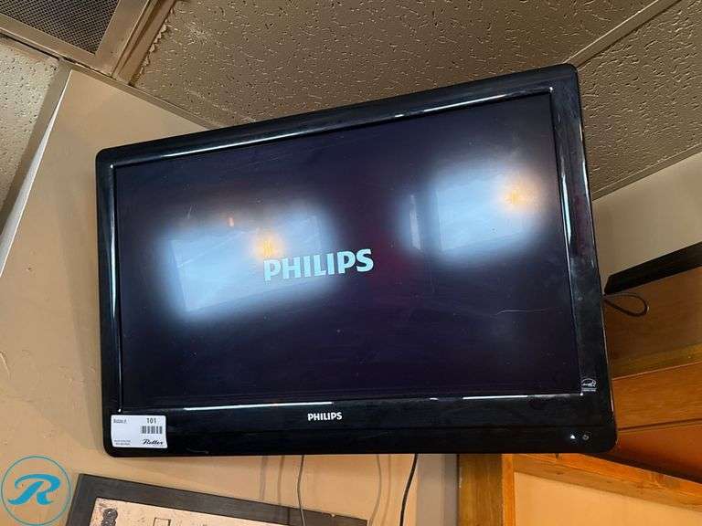 Philips 32-Inch Flat-Screen Television - Roller Auctions