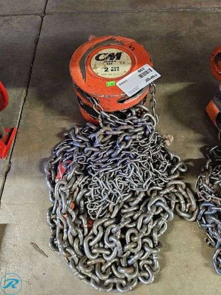 CM Series 622 2-Ton Chain Hoist with Chains - Roller Auctions