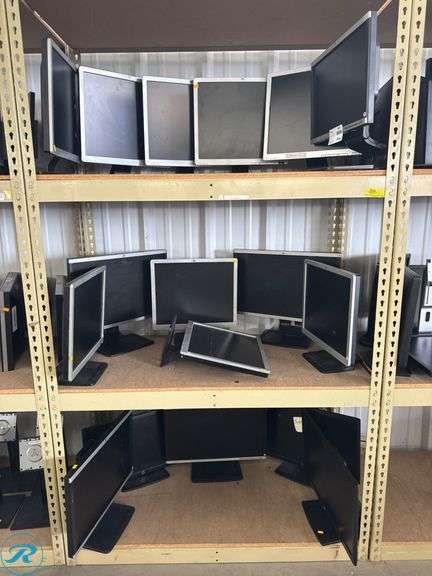 (3) Shelves of Mixed HP and Other Brands Computer Monitors - Roller Auctions