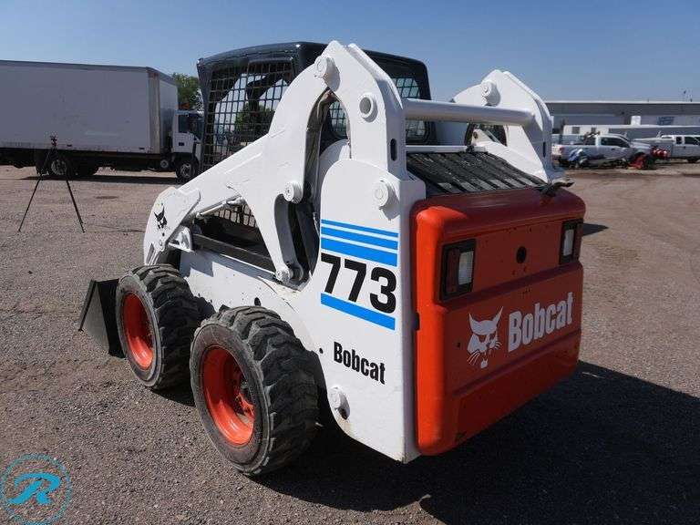 2000 Bobcat 773 Skid Steer Loader - Roller Auctions