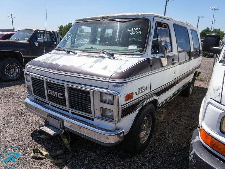 1990 GMC G2500 Vans Vandura RWD - Roller Auctions