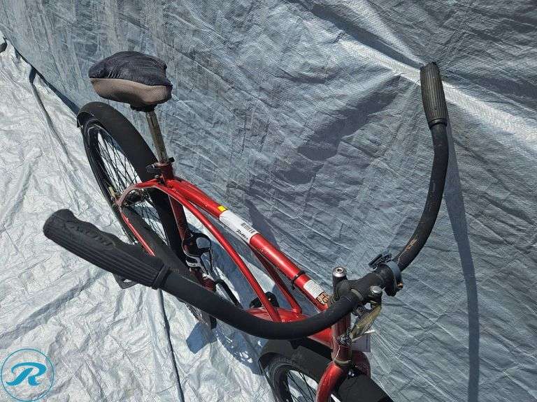 Huffy Cranbrook Cruiser Bicycle, Red with Black Trim - Roller Auctions