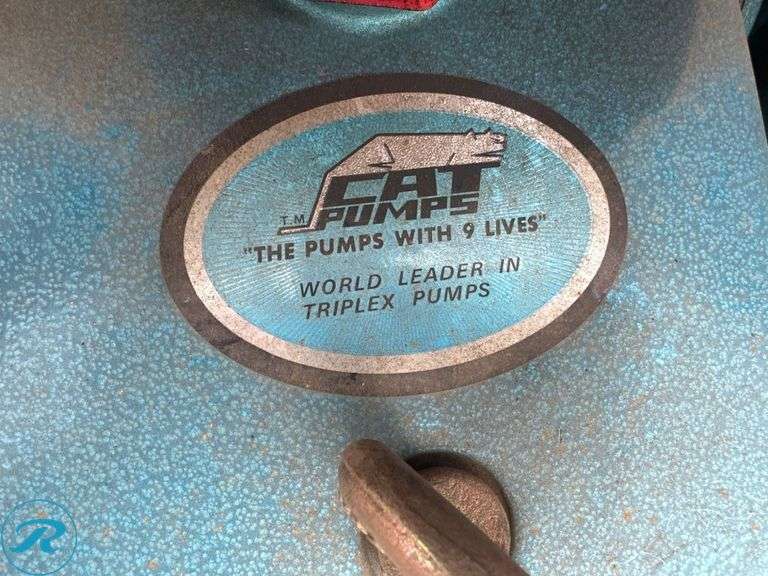 CAT Pumps Triplex Pump with Crown Triton 4-Pole Motor on Stainless ...