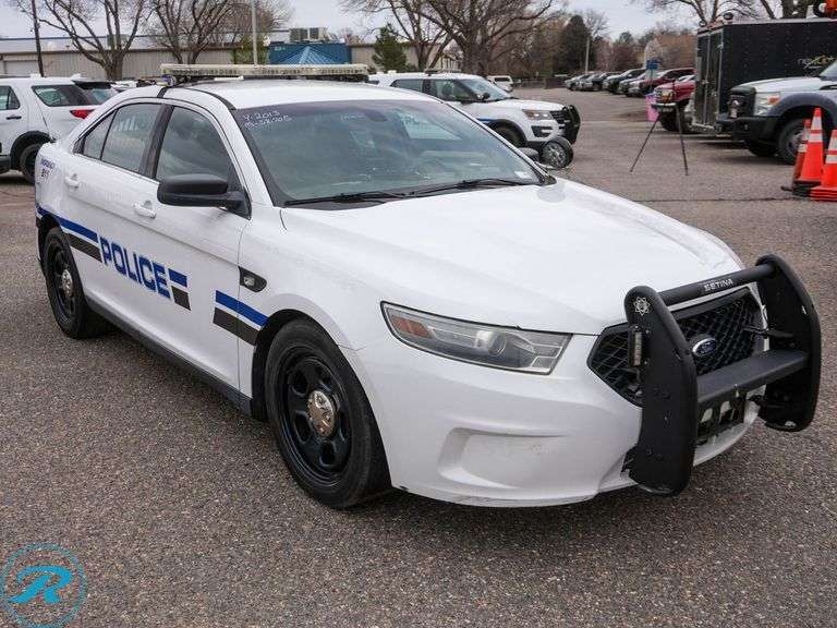 2013 Ford Taurus AWD Police Interceptor - Roller Auctions