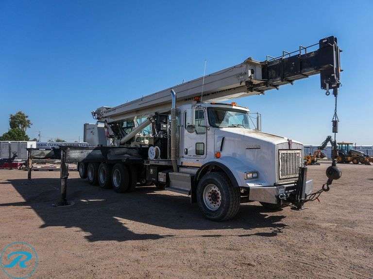 2012 National NPT40 Boom Truck Crane - Roller Auctions