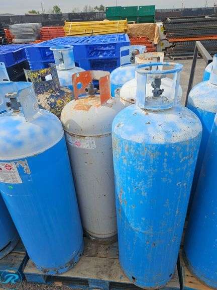 (7) Propane Gas Cylinders - Roller Auctions