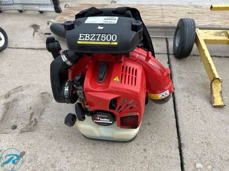 RedMax EBZ7500 Gas Backpack Leaf Blower - Roller Auctions