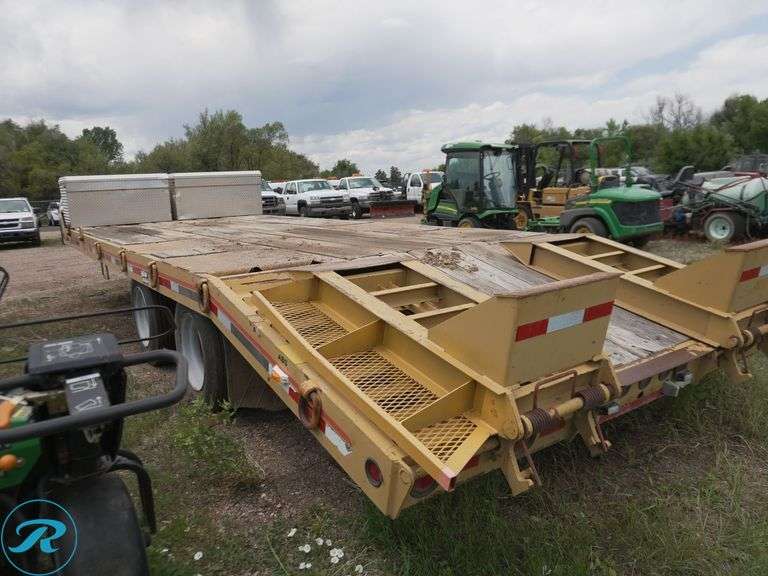 1999 Interstate Trailers 40DLA T/A Flatbed Trailer - Roller Auctions