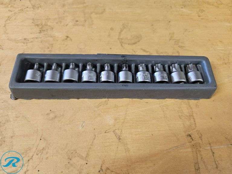 Blue-Point 43-Piece 3/8-Inch Drive Tamper-Resistant Torx Socket Set ...