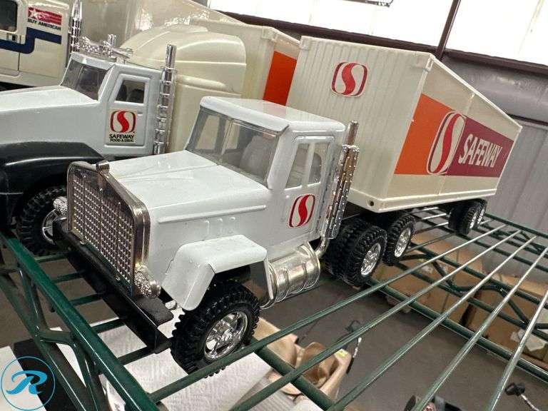 (2) Larger Safeway Semis with Trailer, Plastic - Roller Auctions