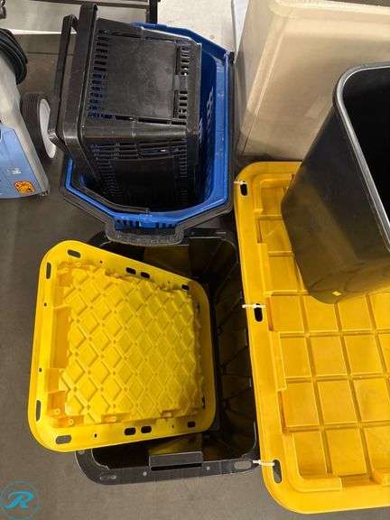 Plastic Storage Bins and Containers - Roller Auctions