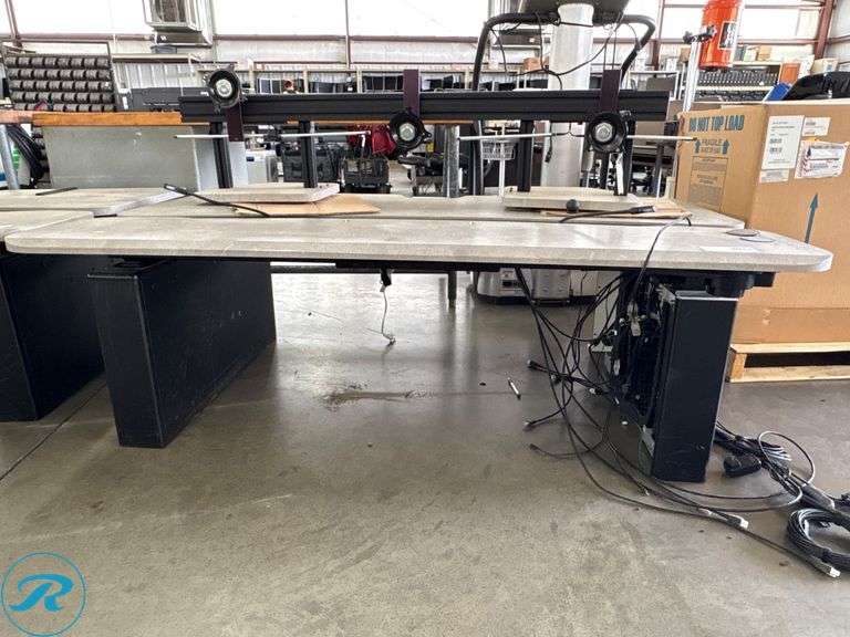 Electric Adjustable Desk with Linak Motor and Integrated Wiring ...