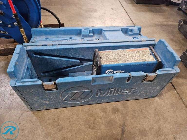 Miller Maxstar 150 STH Portable TIG/Stick Welder with Carrying Case ...