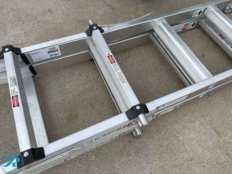 Gorilla Ladders AL-13 Multi-Position Aluminum Ladder - Roller Auctions