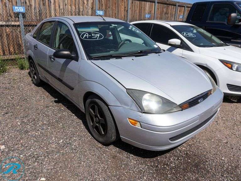 2003 Ford Focus LX FWD - Roller Auctions