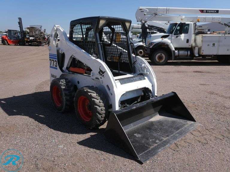 2000 Bobcat 773 Skid Steer Loader - Roller Auctions