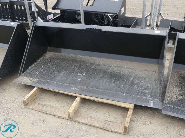 New Swict 60" Skid Steer Bucket - Roller Auctions