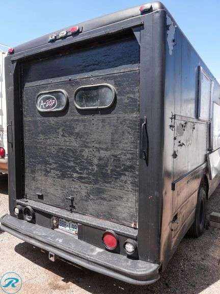 1984 Chevrolet P30 - Roller Auctions