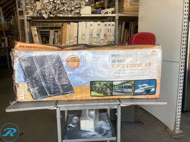 (1) New in Box- Thunderbolt Magnum Solar 45 watt Solar Panel Kit (Total ...
