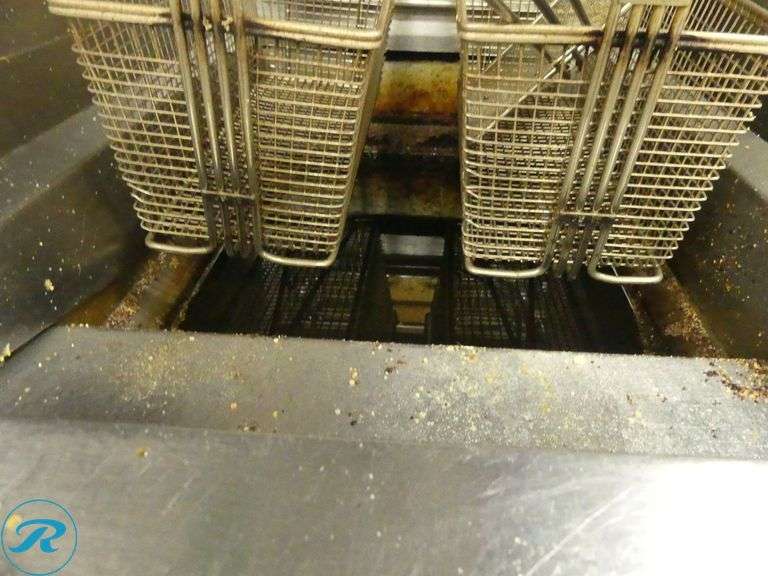 Frymaster GF14SC Single Bay Fryer With Fry Baskets on Casters, Gas ...