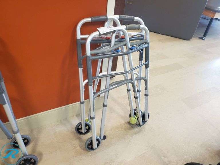 Drive and Roscoe Medical Walkers with Wheels - Roller Auctions
