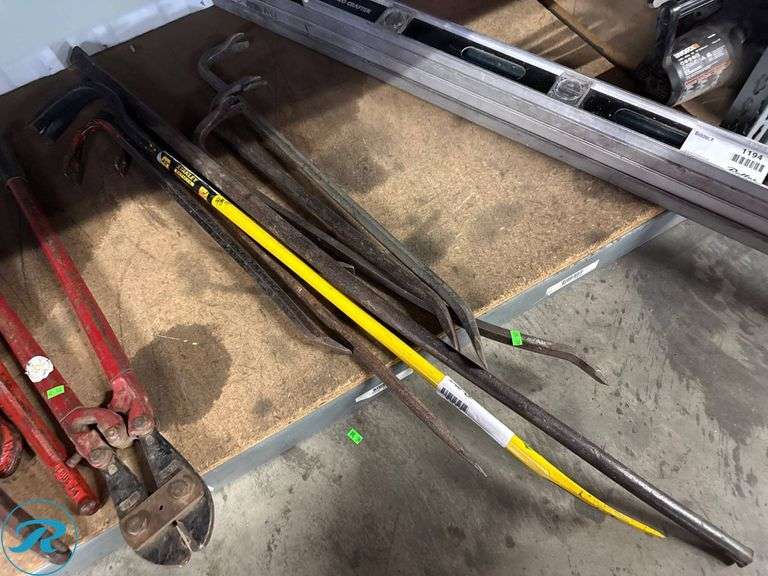 Pry Bars and Crowbars - Roller Auctions