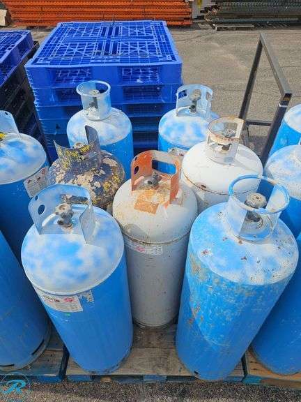 (7) Propane Gas Cylinders - Roller Auctions