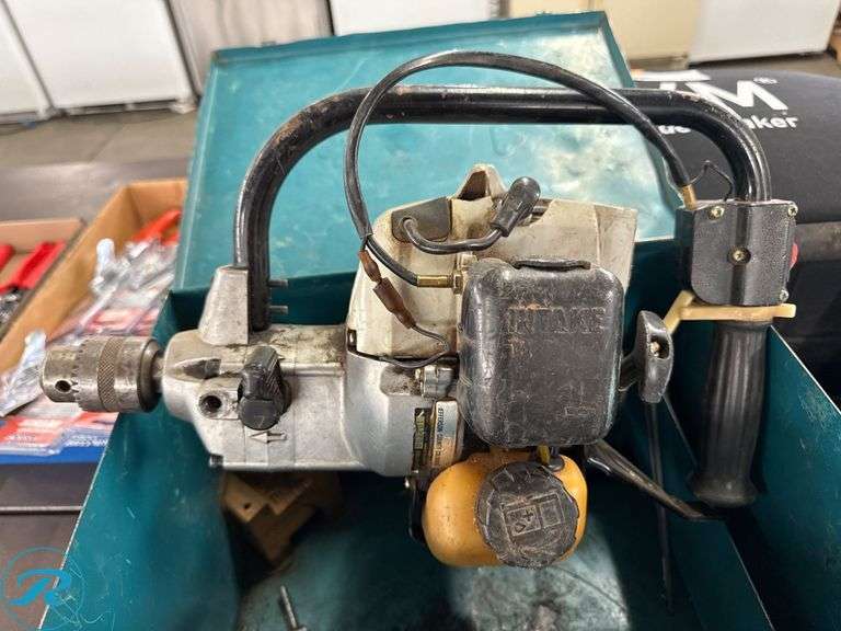 Kioritz Model EDR-2100 Gas-Powered Drill with Metal Carrying Case ...