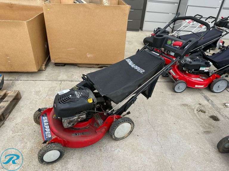 Snapper Push Lawn Mower Model P2167519B with Briggs & Stratton Quantum ...