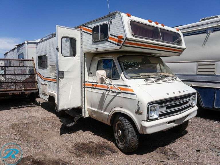1977 Dodge Motorhome - Roller Auctions