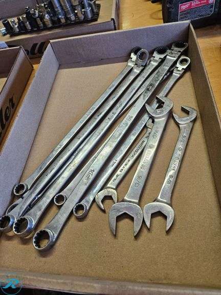 Matco Combination Wrenches with Open-End and Box-End Design - Roller ...