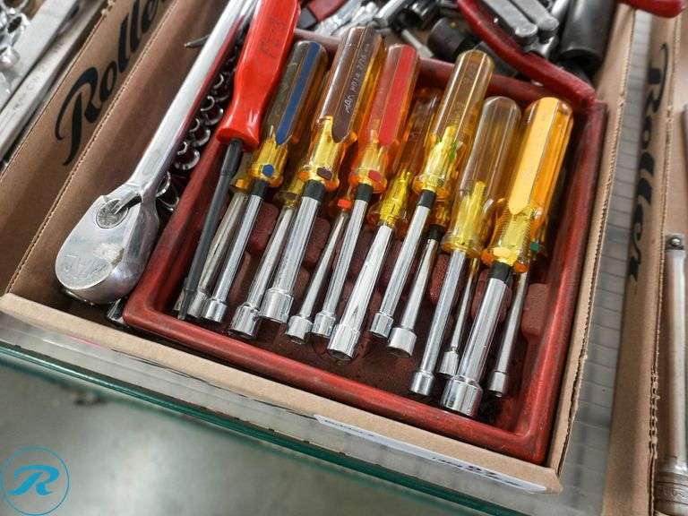 Tray of Mac Tools Including Screwdrivers, Wrenches, and Sockets ...