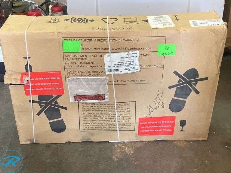 (1) New- Bosch 800 Series 30-in 5 burners Smooth Surface (Radiant ...