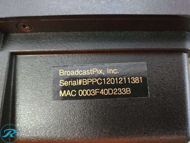 Broadcast Pix Panel and Yamaha TF5 Digital Mixing Console - Roller Auctions