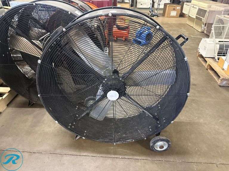 TP Corporation 38-Inch Commercial Industrial Fan - Roller Auctions