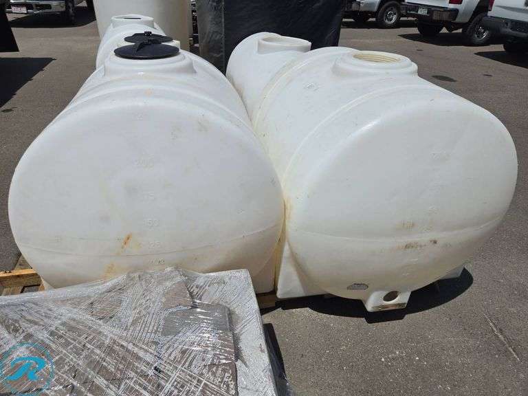Two White Polyethylene Liquid Storage Tanks - Roller Auctions
