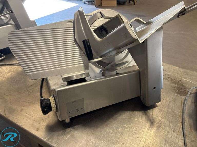 Bizerba SE 12 Deli Slicer - Roller Auctions