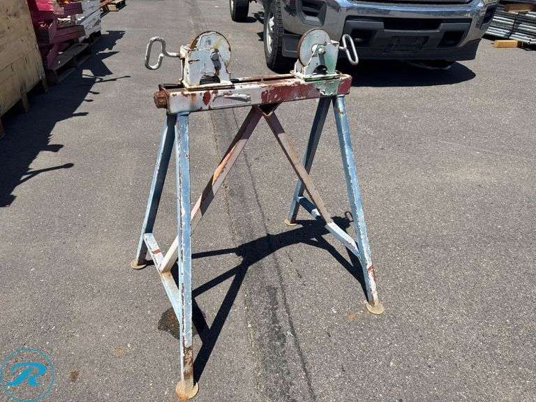 Crate of Metal Pipe Stands and Supports - Roller Auctions