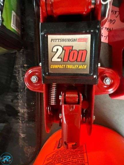 Automotive Tools: Pittsburgh 2-Ton Compact Trolley Jack, Hyper Tough 2 ...